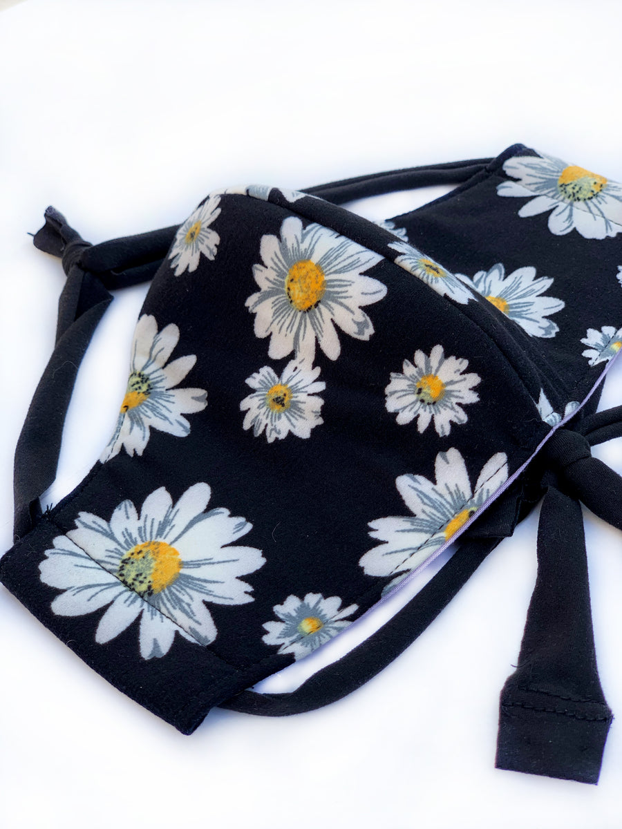 Daisy Flower Reusable Face Mask – The Purple Puddle
