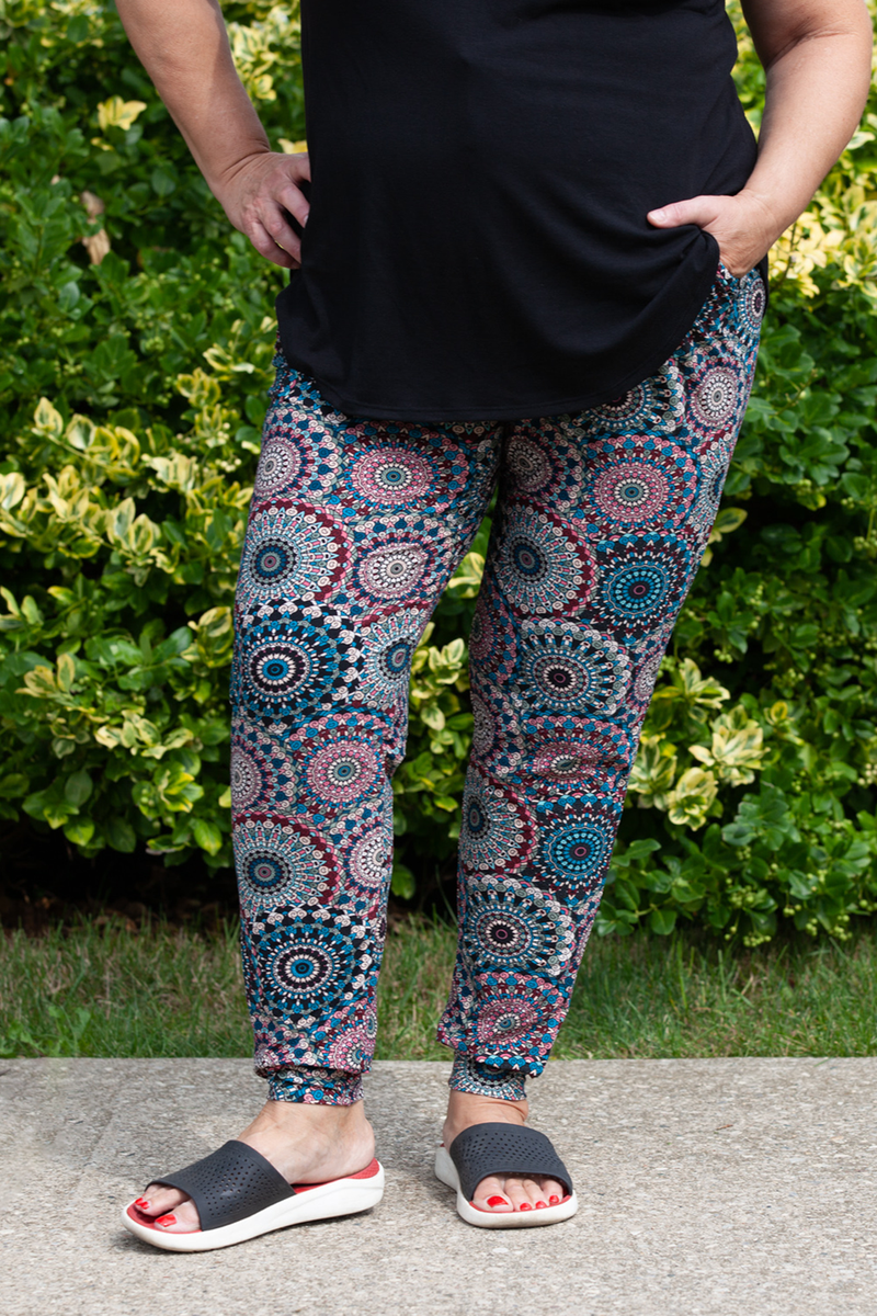 Mystic Mandalas Joggers Plus – The Purple Puddle